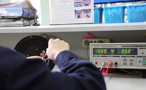 Performance test of miniature slip ring - Grand Technology