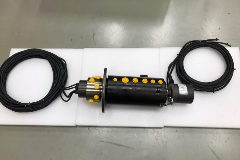 The Advantages of Rotating Slip Ring Connector - Grand